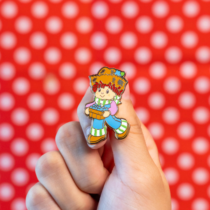 Huckleberry Pie Enamel Pin – Windsor Lane